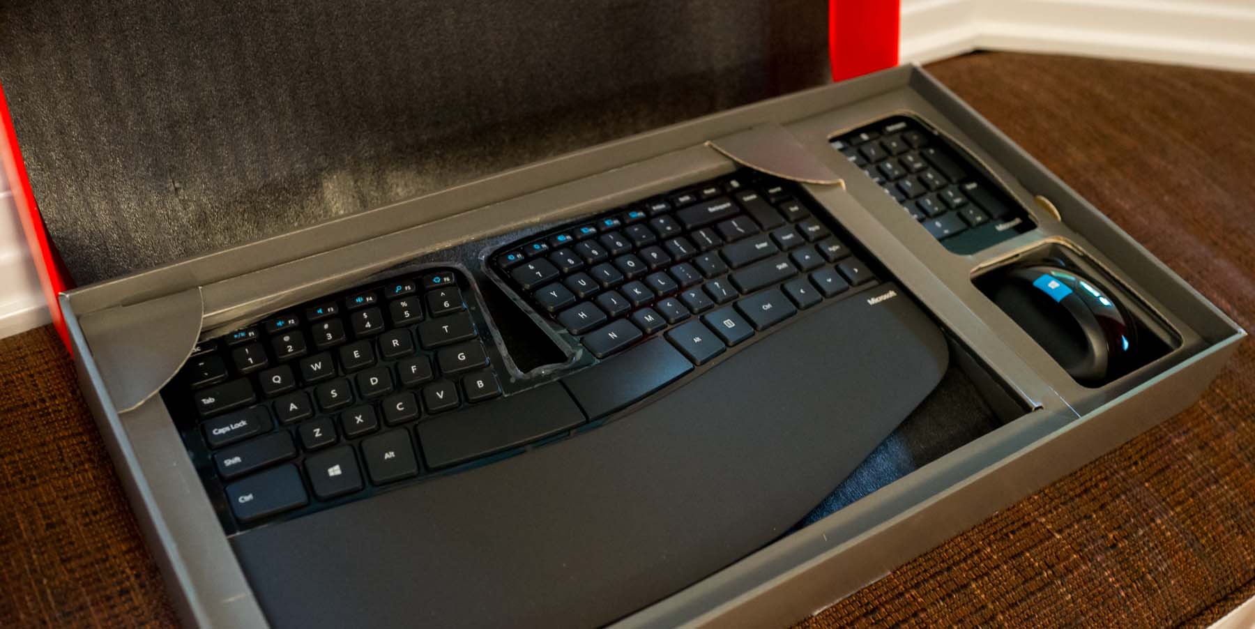Microsoft s Sculpt Ergonomic Keyboard Marco microsoft-s-sculpt-ergonomic-keyboard-marco